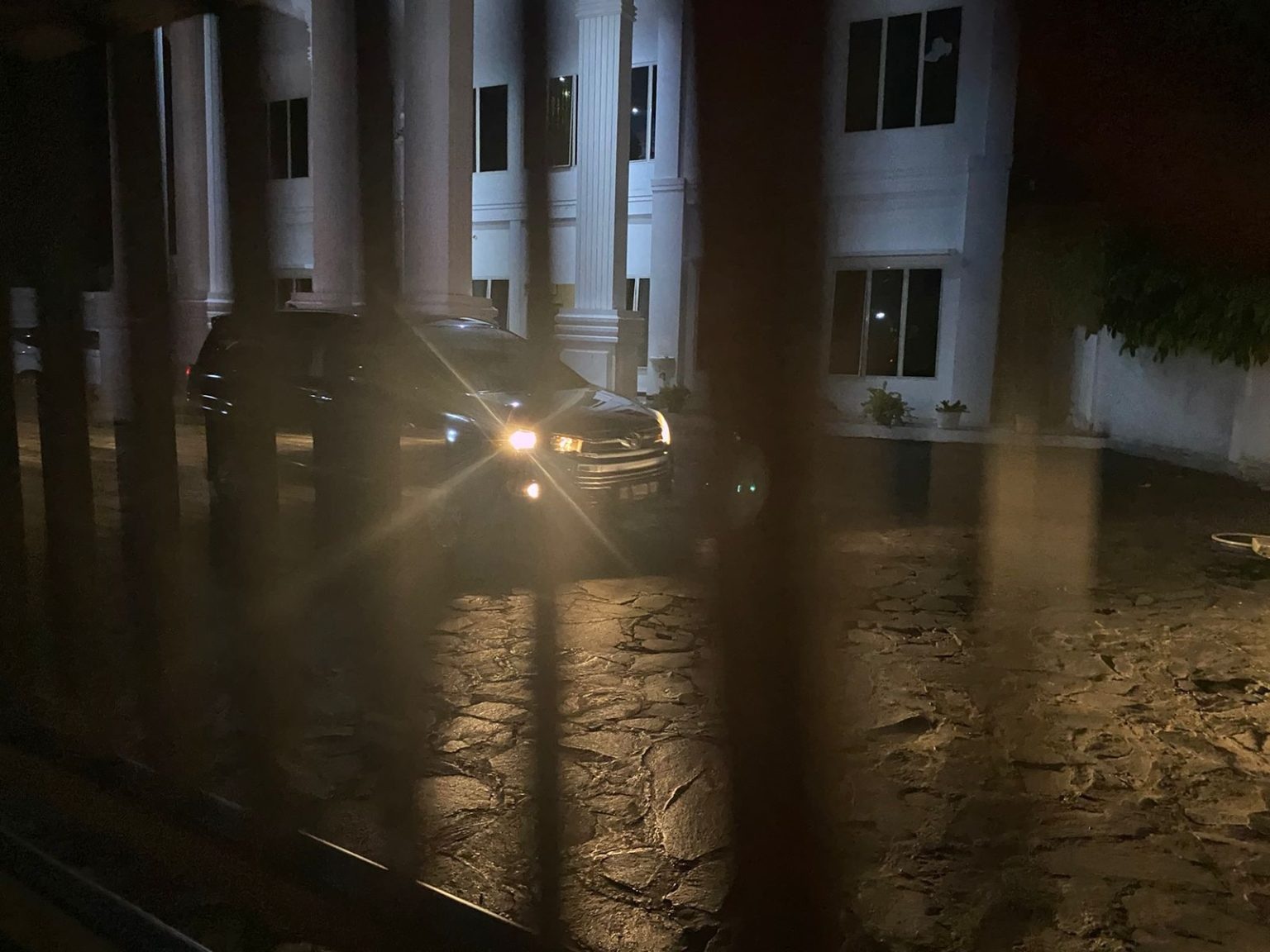 AGK Dikabarkan Kena OTT, 4 Anggota DPRD Masuk Bidikan KPK – Brindonews.com AGK Dikabarkan Kena OTT, 4 Anggota DPRD Masuk Bidikan KPK – Brindonews.com